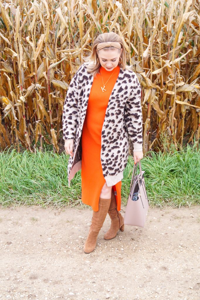 The PERFECT orange dress you need for Fall... - Madame Schischi