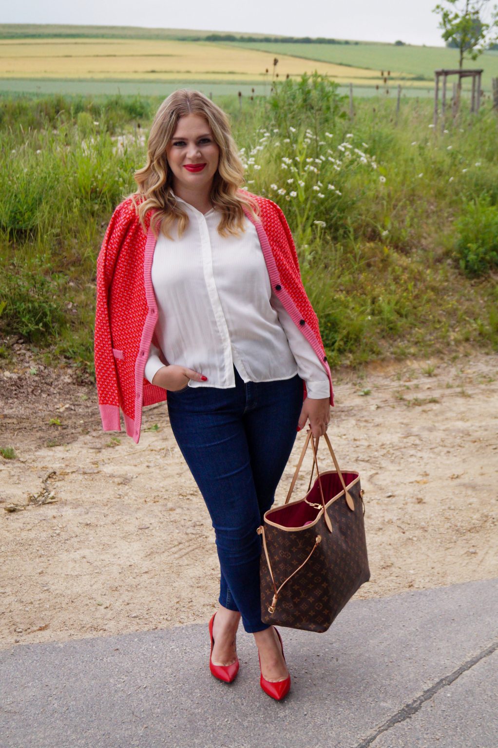 Red and Pink - the coolest Color Combo lately... - Madame Schischi