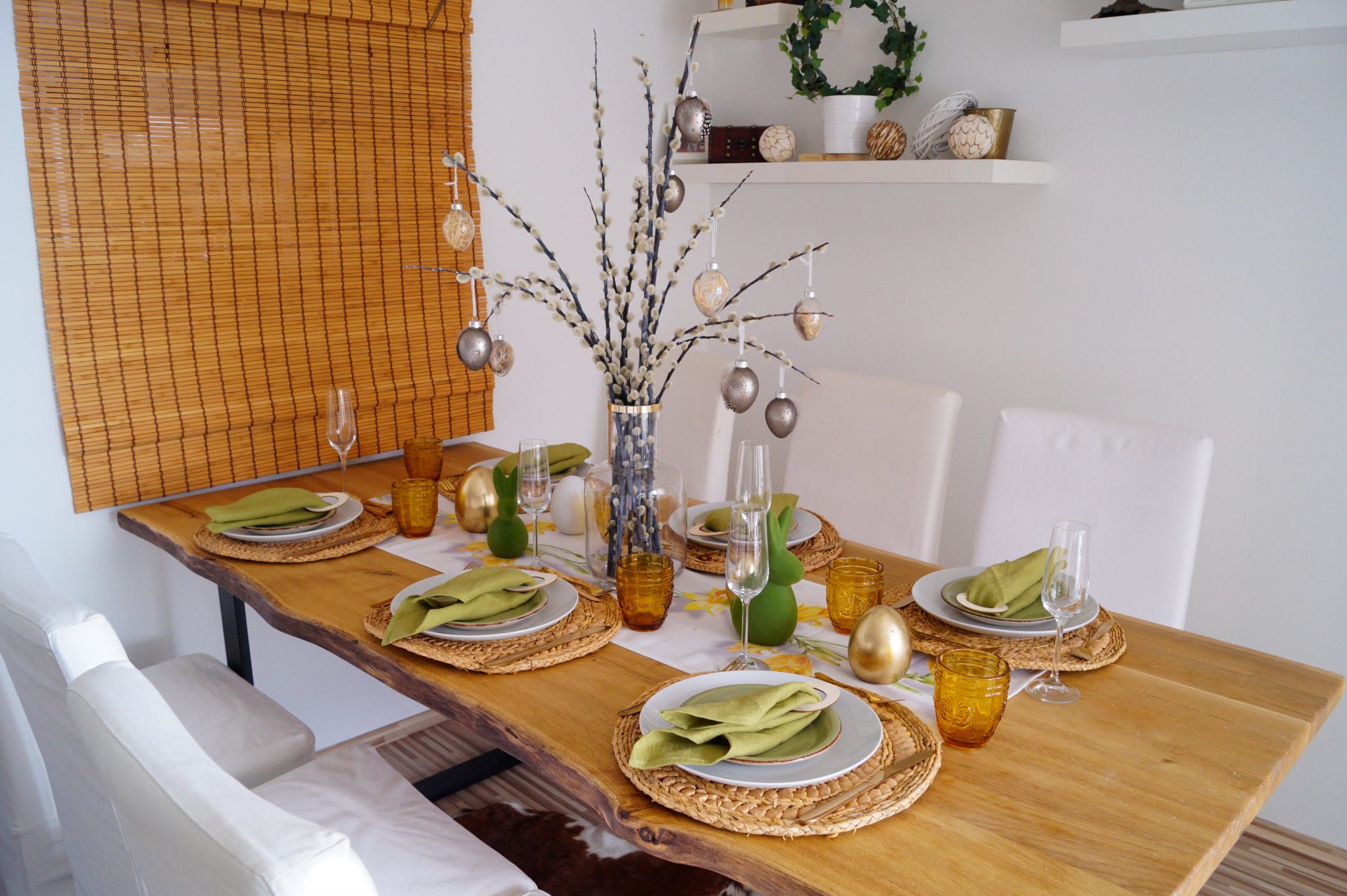 Rustic Easter Table Decor Inspo - Wood and Green... - Madame Schischi