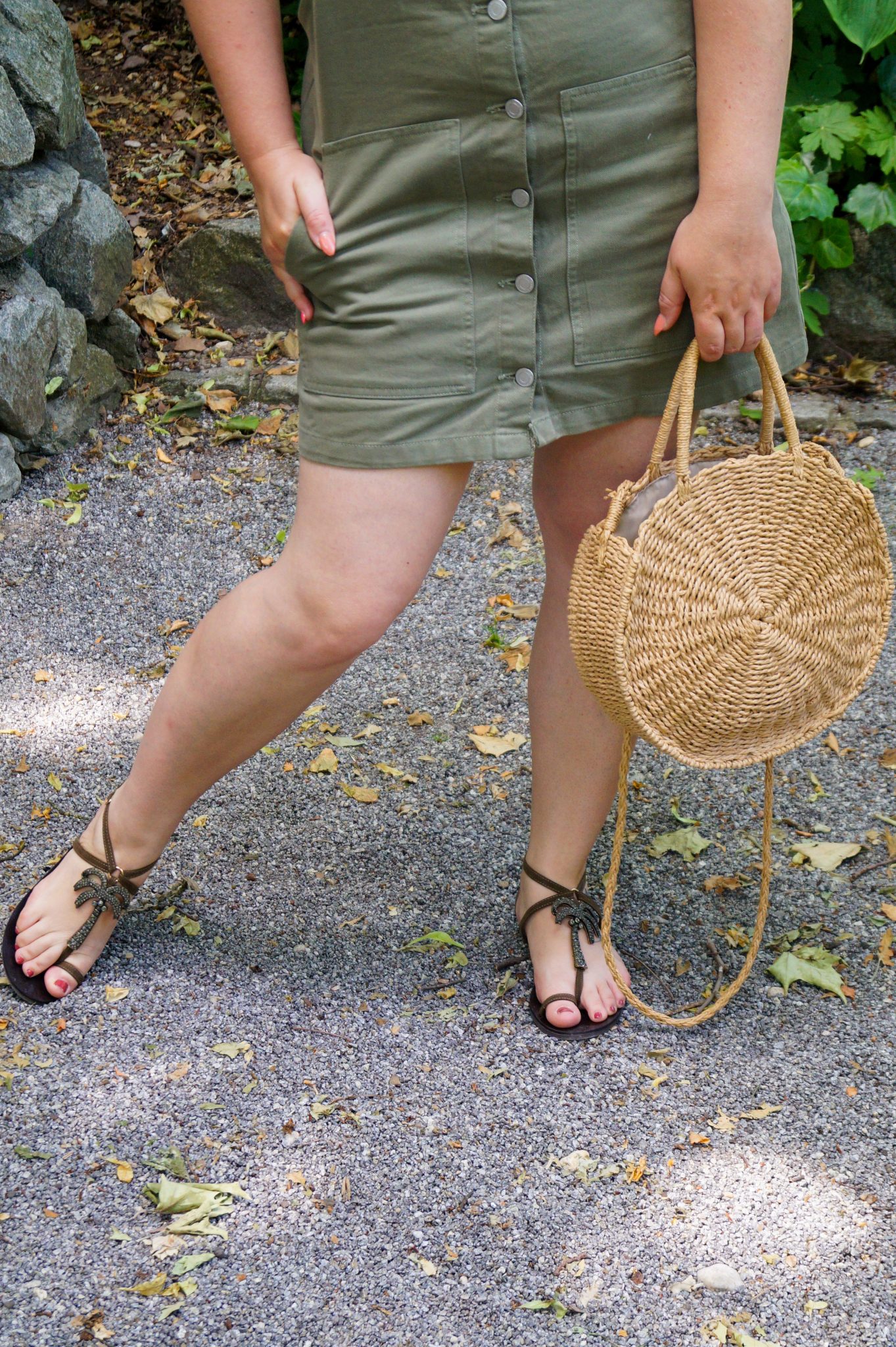 31 Dresses of Summer - the olive green pinafore dress... - Madame Schischi