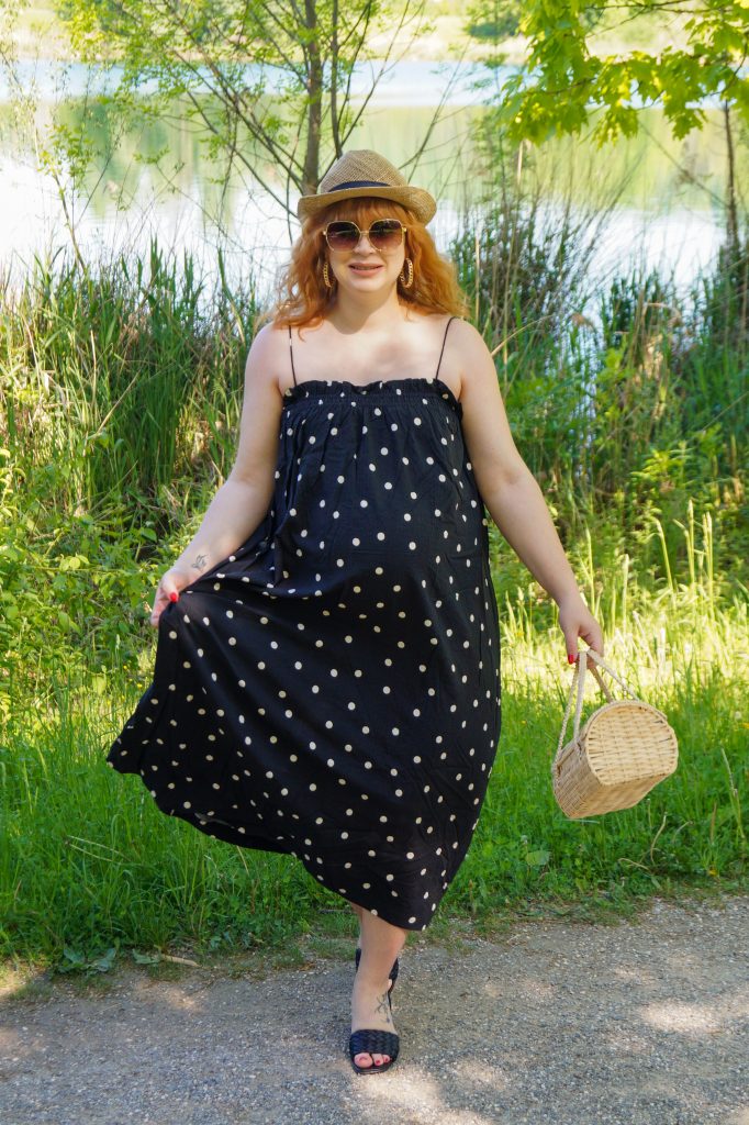 Easy Breezy Summer Dress... - Fashion and Lifestyle by Madame Schischi