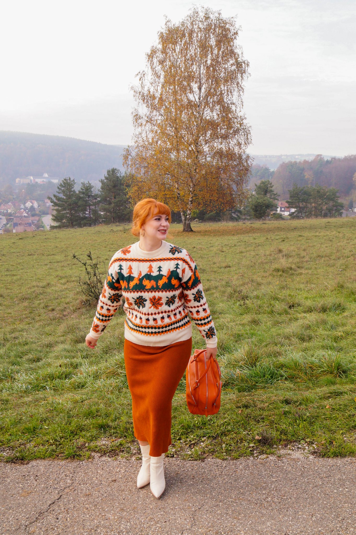 The most perfect Squirrel Acorn Fall Sweater... - Fashion and Lifestyle ...