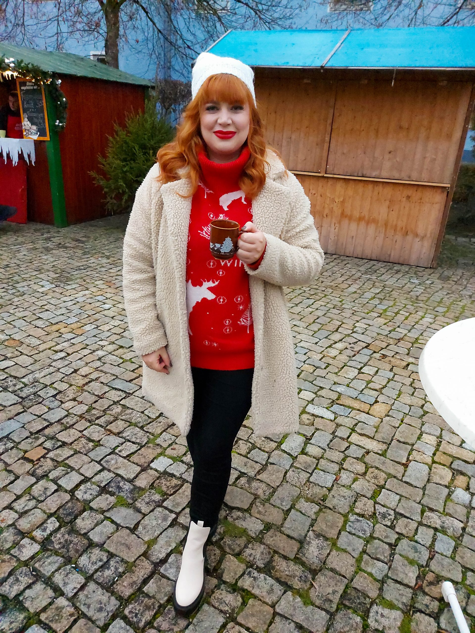 What to wear to a German Advent Market (lots of Inspo from this years ...